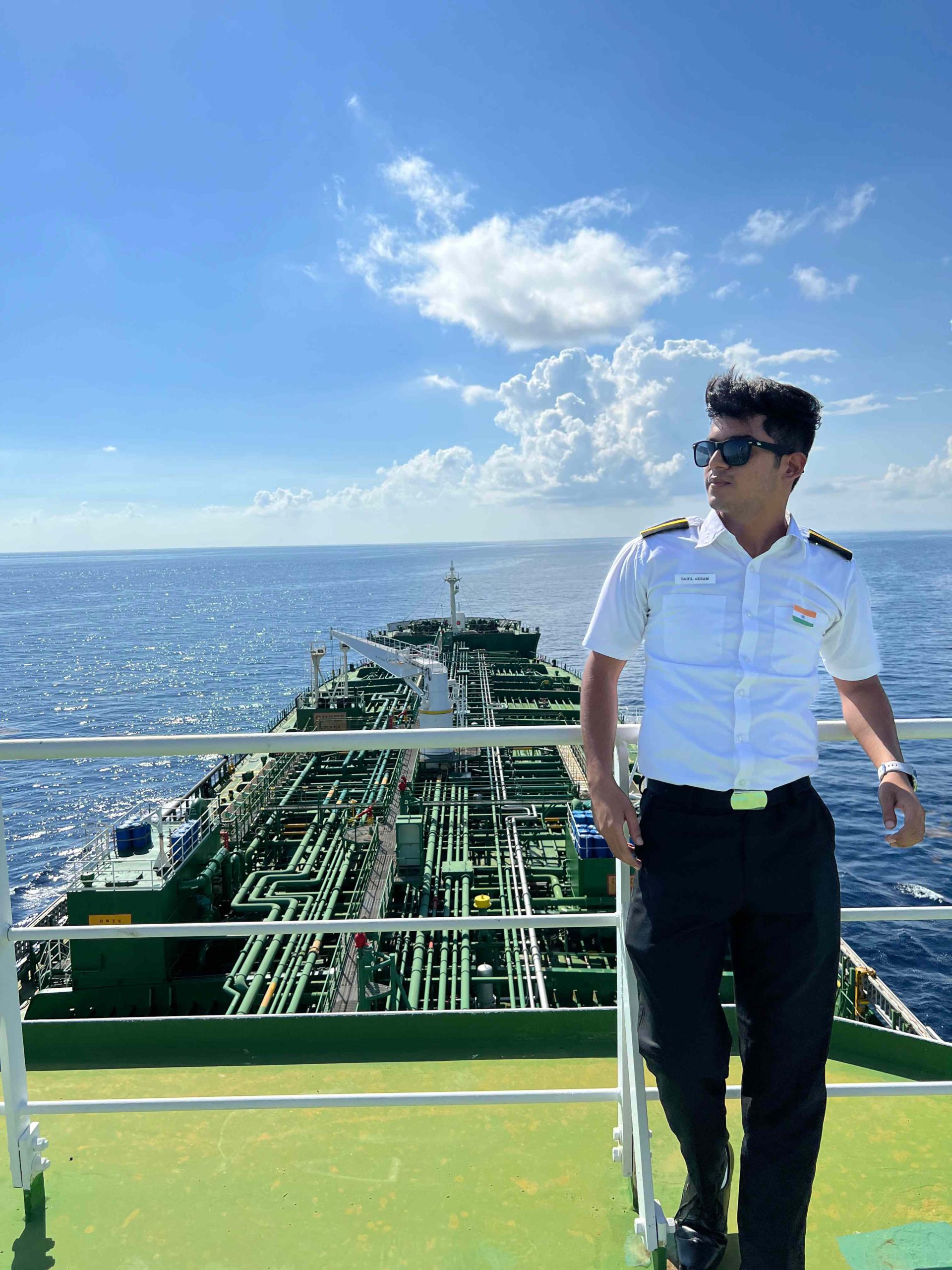 Indian Navy V/S Merchant Navy - Which is better?